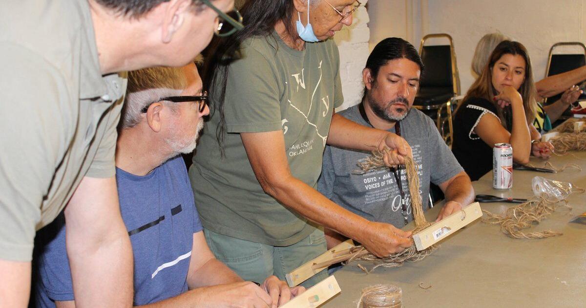 Cherokee National Treasure teaches class participants ancient art of ...