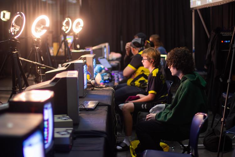 Oklahoma teen places third in Classic Tetris World Championship ...