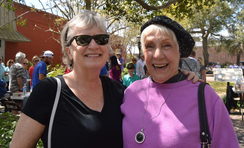 Temple holds downtown festival | Community Notes | coastalillustrated.com