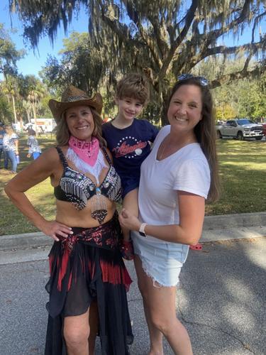 Cowboy-themed Porchfest a success | Gallery | coastalillustrated.com