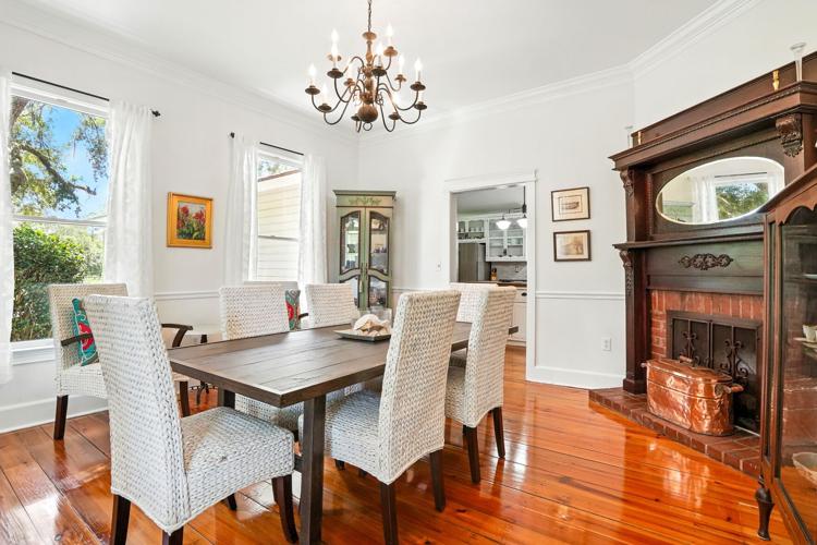 Laughinghouse Manor will warm your heart | Chfeature ...