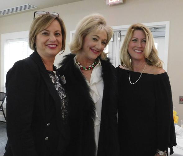 Hospice honors Dove Society members | Community Notes ...