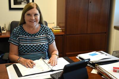 Counseling dean puts students first | Features | coastreportonline.com
