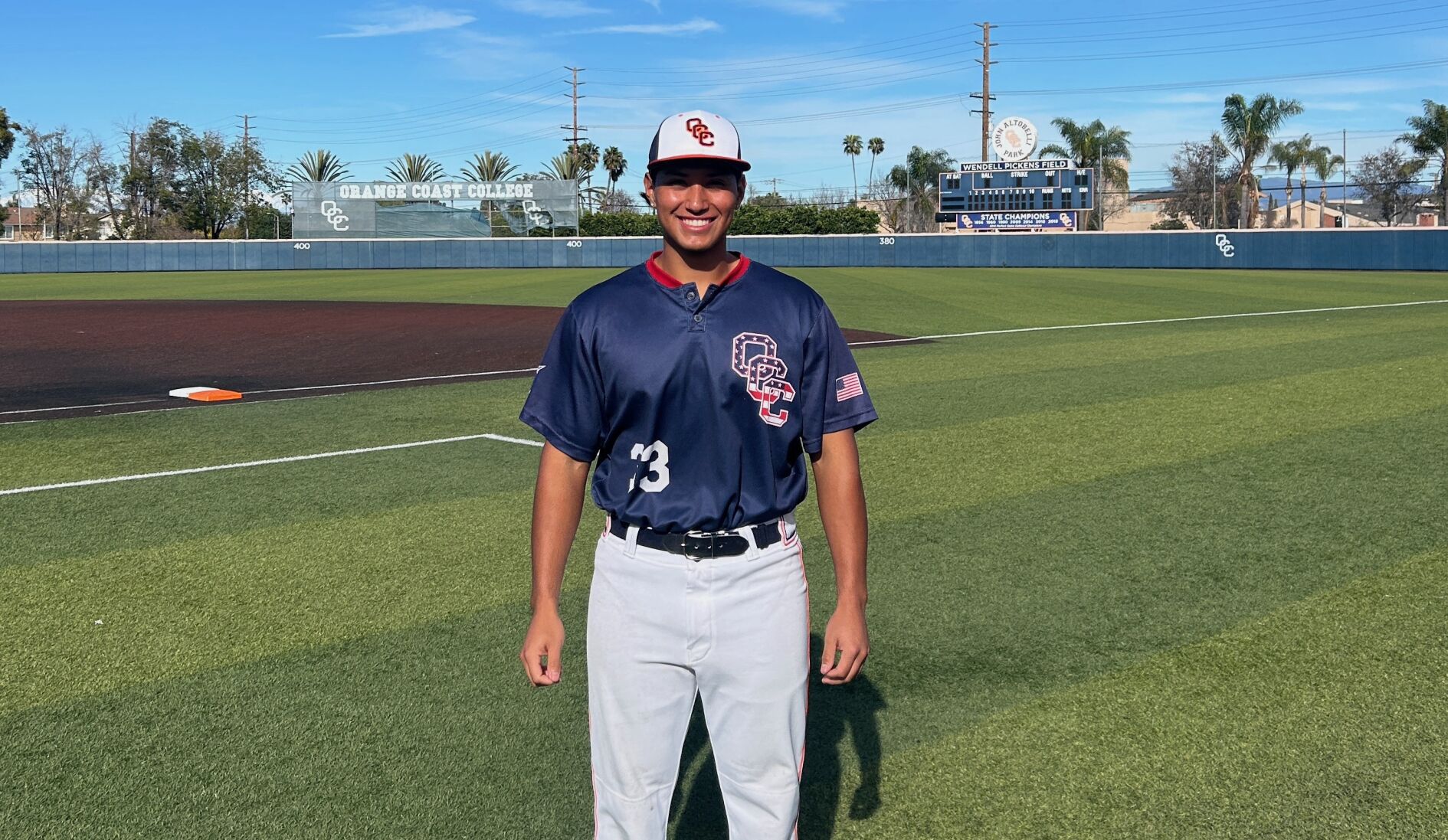 Damian Felix’s ‘A swing’ starts comeback win for Orange Coast College ...