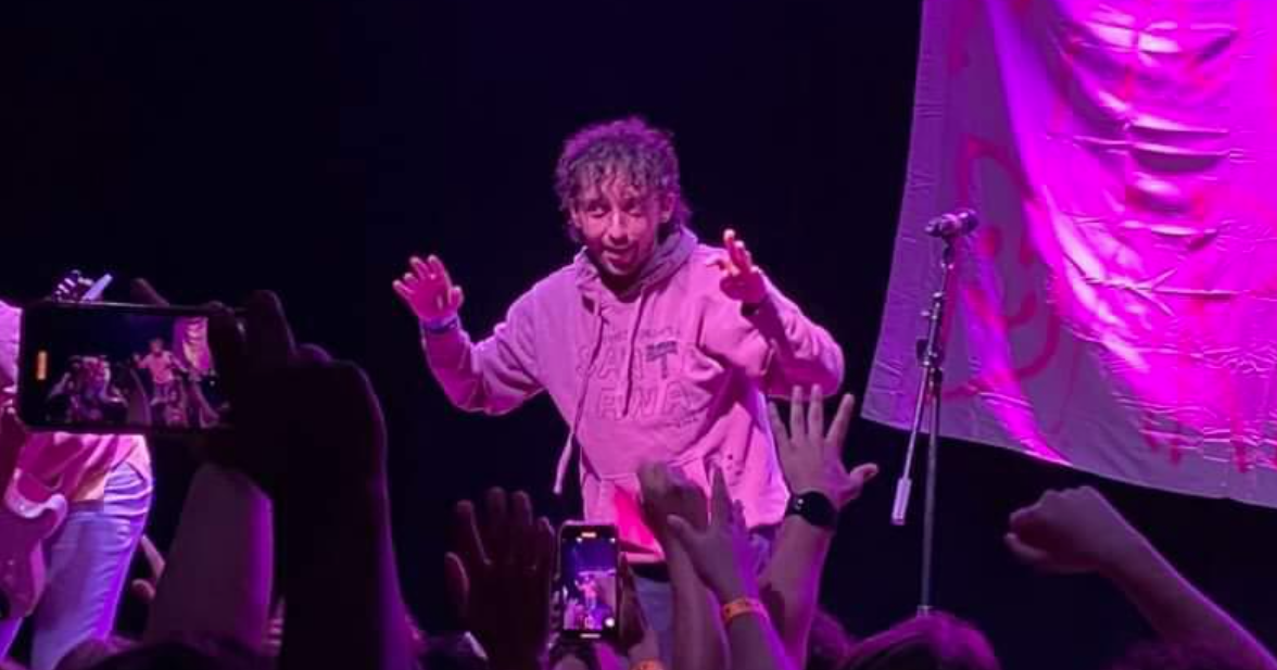 REVIEW: Mickey Darling kills it at Constellation Room | Arts And ...