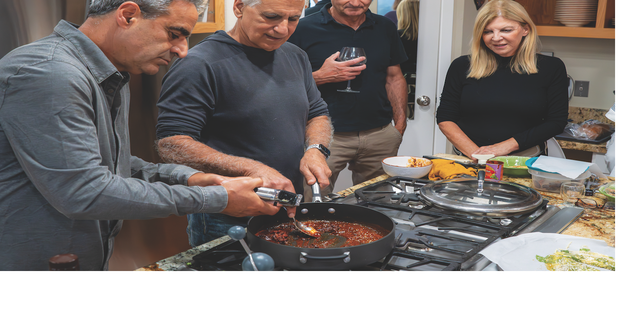 Cooking class promotes friendship through food | News | coastsidenews.com
