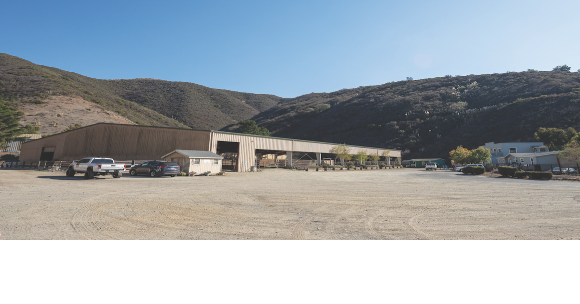 Sweeney Ridge Equestrian to close | Community | coastsidenews.com