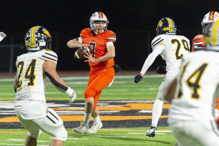 Half Moon Bay defeats Terra Nova in Skull Game | Sports | coastsidenews.com