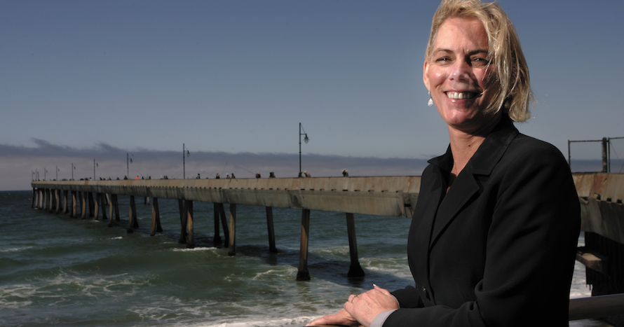 Interview with Pacifica Mayor Karen Ervin | Sports | coastsidenews.com