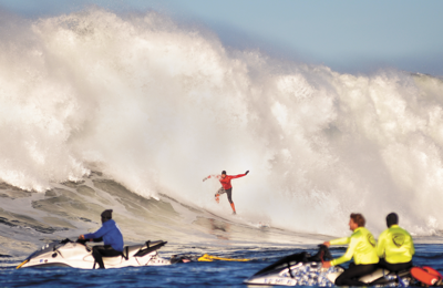 mavericks surf break
