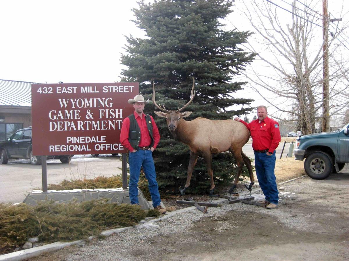 Wardens try to ‘woo’ would-be poachers | Local News | codyenterprise.com