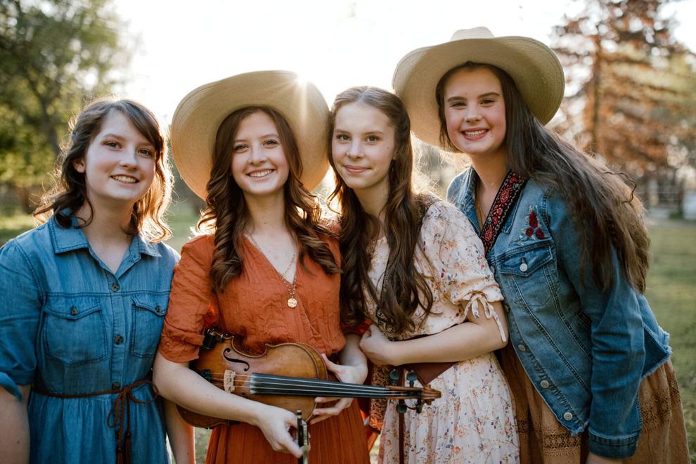 Gilly Girls Band returns to park for 2nd year | People | codyenterprise.com