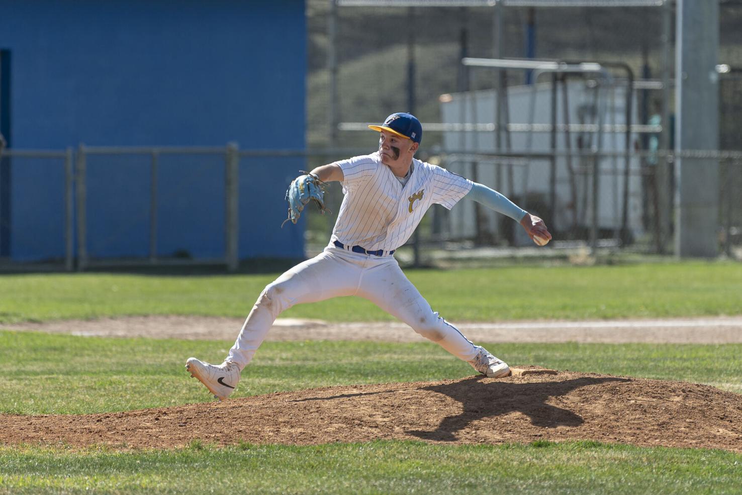 Sports | codyenterprise.com
