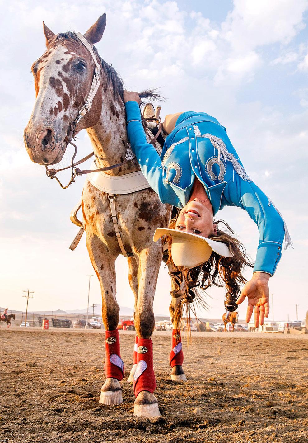 COWBOY CORNER: Trick rider performs at rodeo | Sports | codyenterprise.com