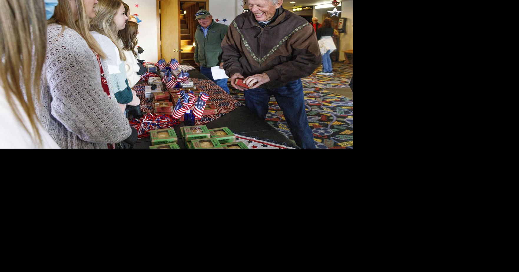 Students honor veterans | People | codyenterprise.com