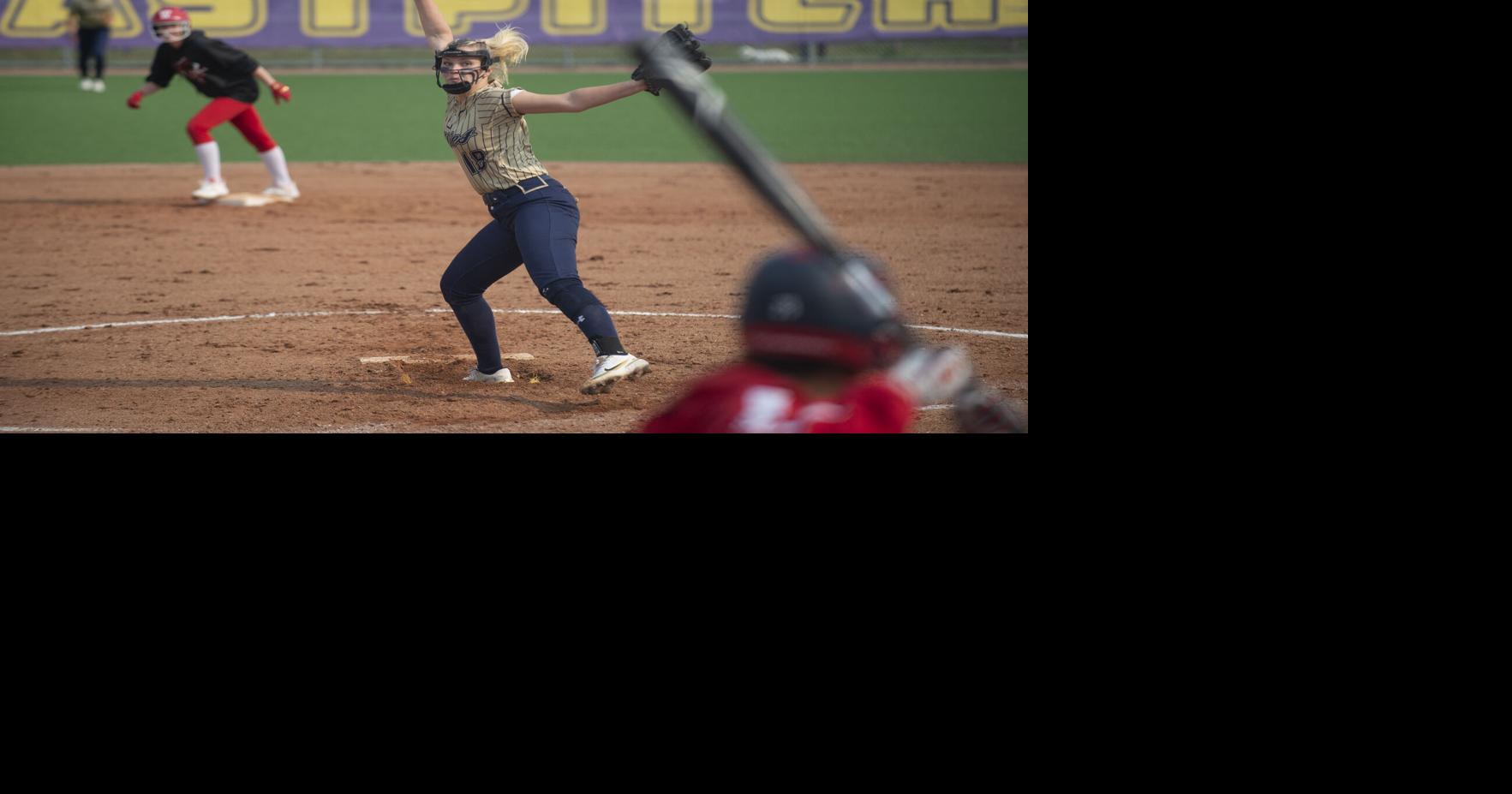 STATE SOFTBALL: Cody finishes tournament 1-2 | Sports | codyenterprise.com