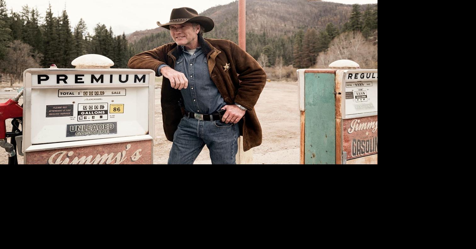 ‘Longmire’ stars lead parade | Local News | codyenterprise.com