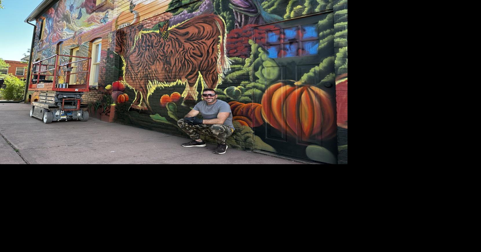 Olde Town Shindig contest winner completes sprawling mural on side of ...