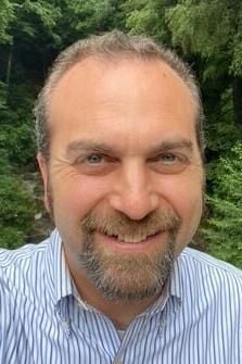 Selling chametz with Rabbi Skolnik | Briefs | columbusjewishnews.com