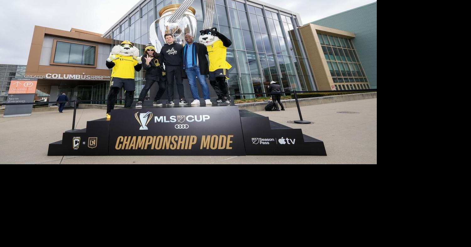 15-foot-tall trophy replica arrives in Columbus for 2023 MLS Cup ...
