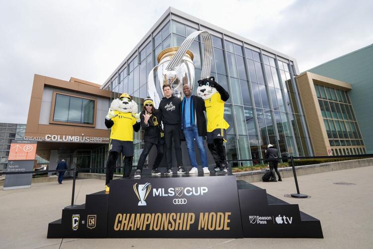 15-foot-tall trophy replica arrives in Columbus for 2023 MLS Cup ...