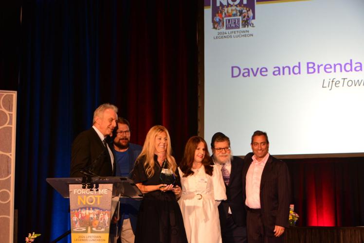 NFL Hall of Famer Montana talks perseverance at LifeTown Legends ...