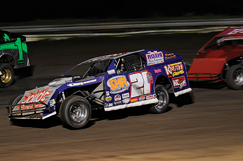 Reicks rules in Sport Modified race