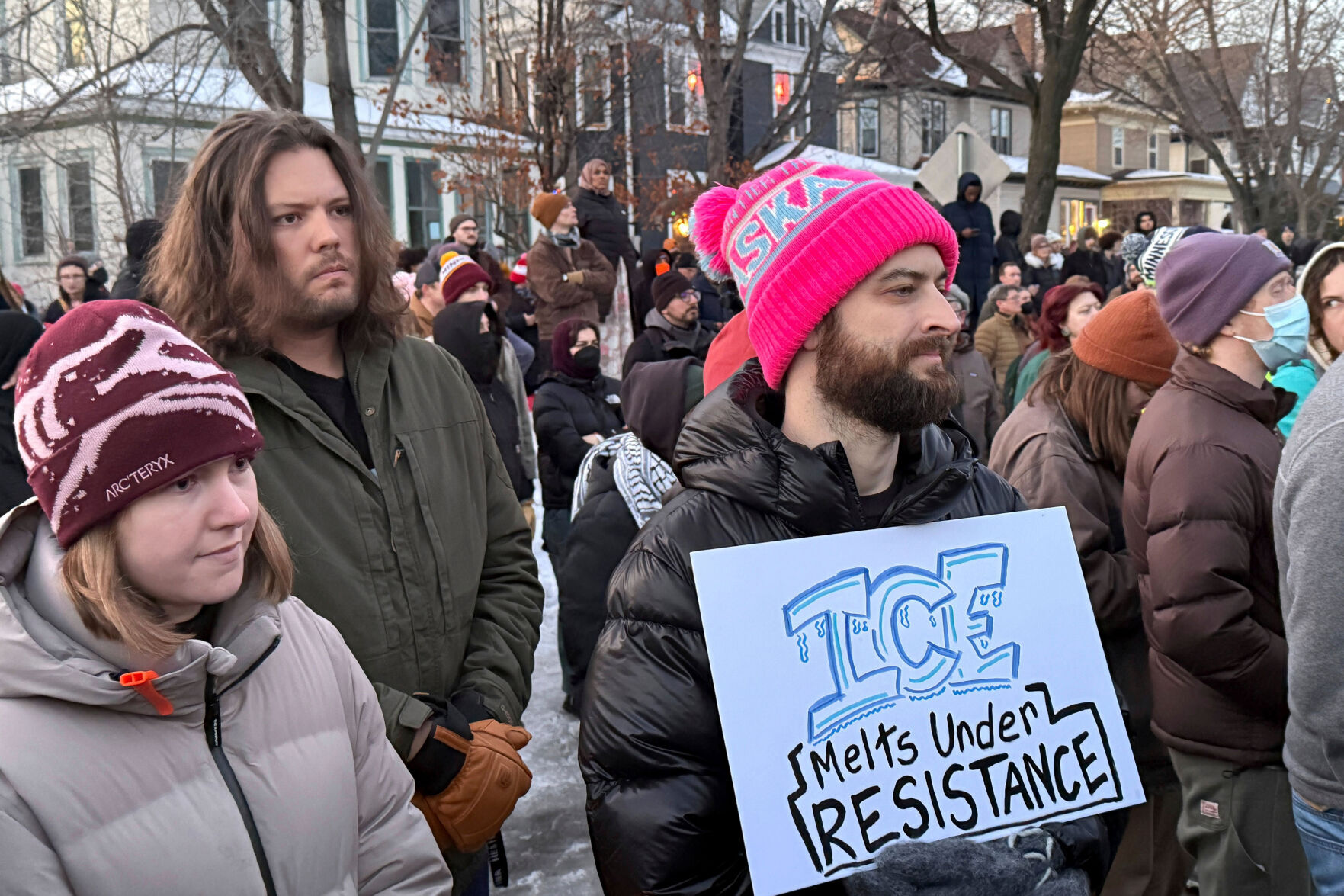 Immigration officers shoot, wound 2 people in Portland, Ore.