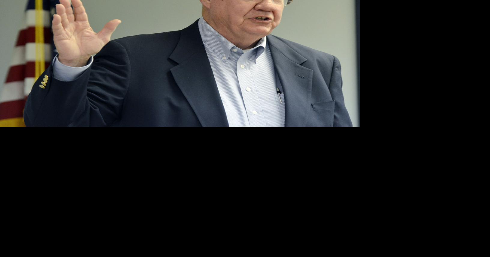 Reardon bids farewell to city council