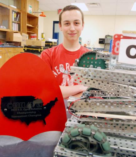 Lakeview robotics team grabs hardware
