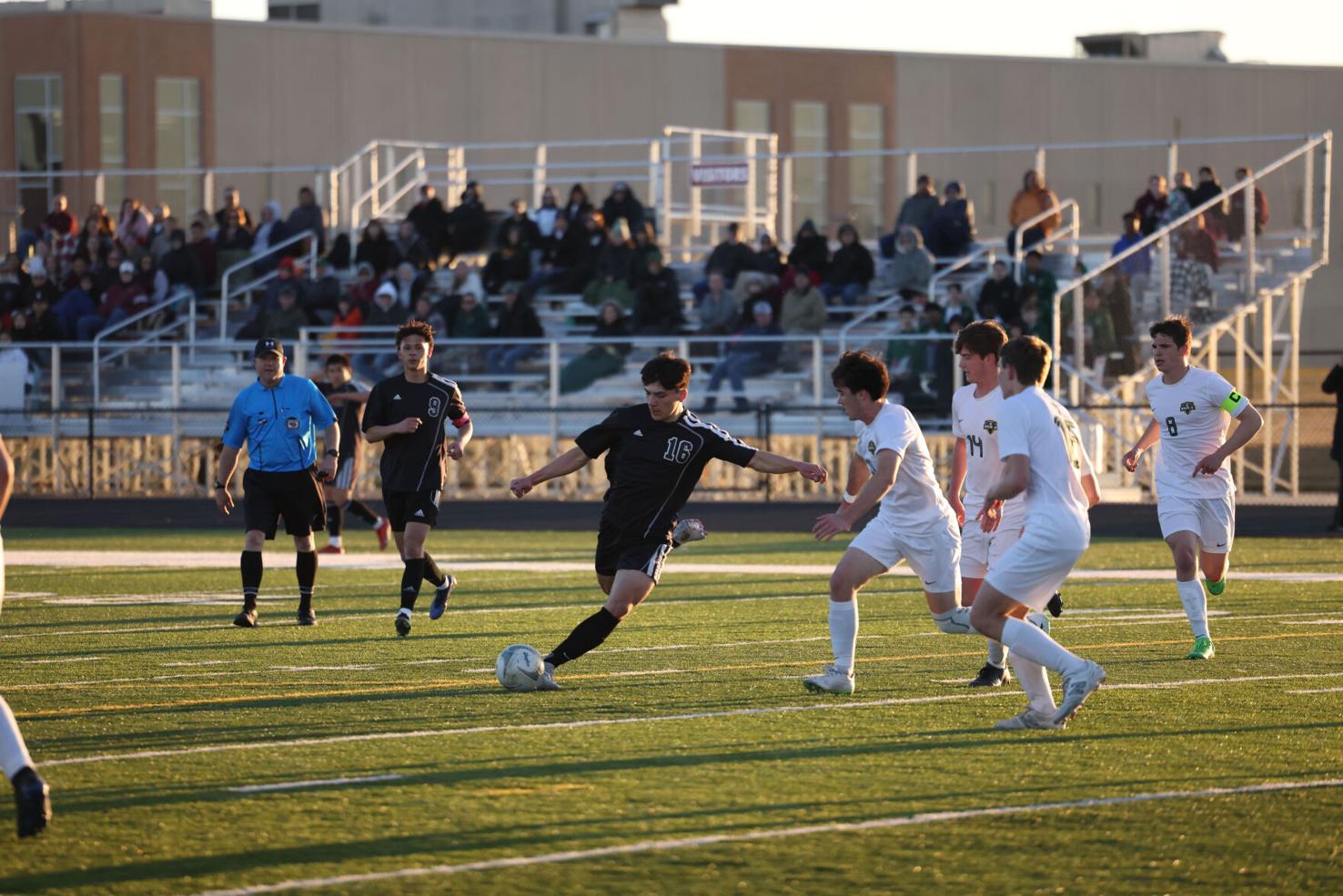 Columbus boys soccer overcomes red card to defeat Pius
