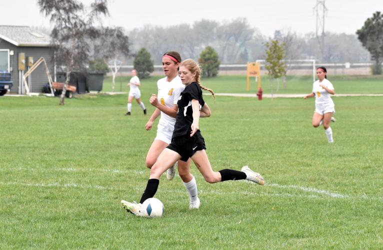 Kadavy, Hartman embark on another season with Scotus soccer