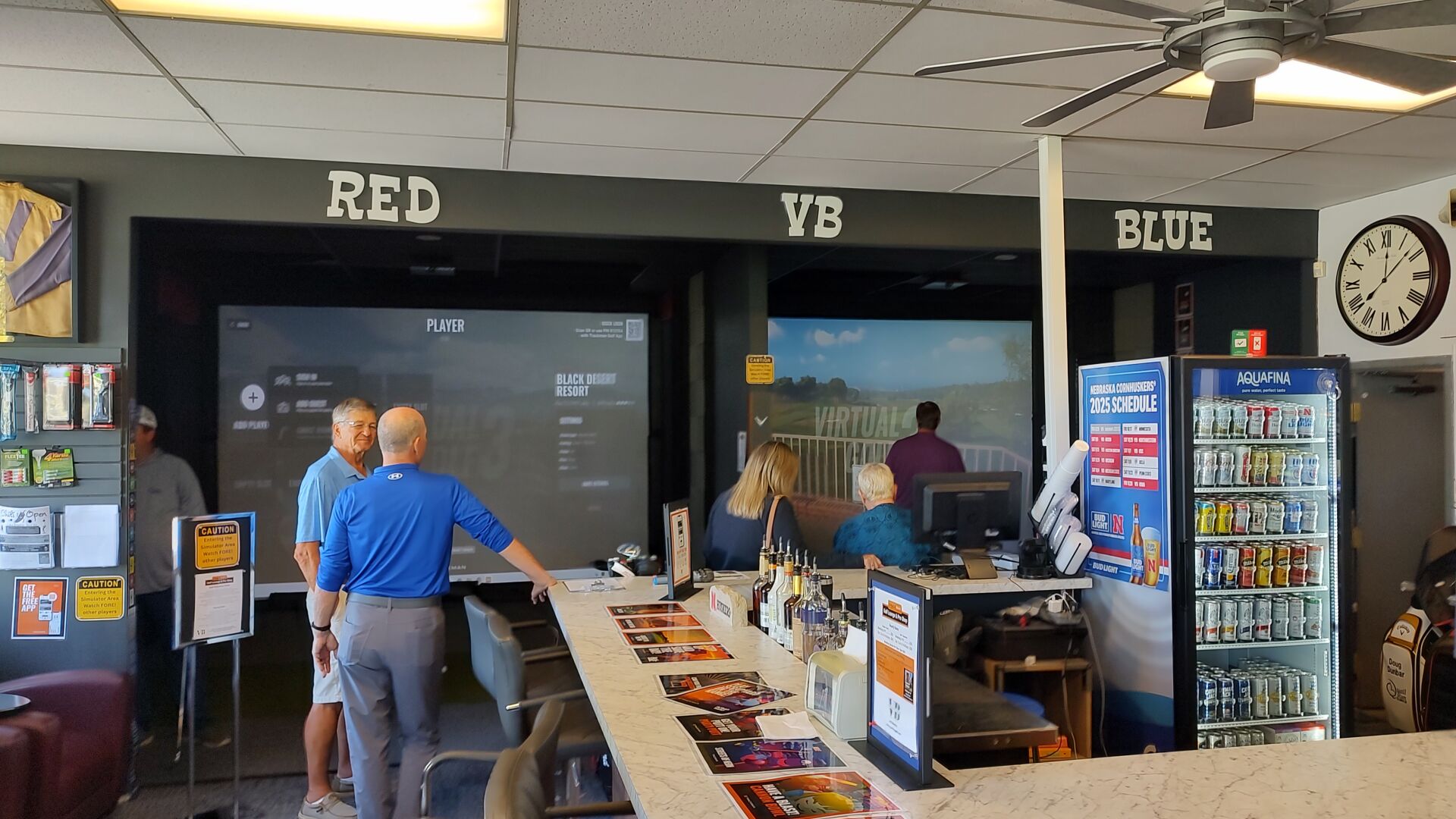 Van Berg golf course opens golf simulators in club house