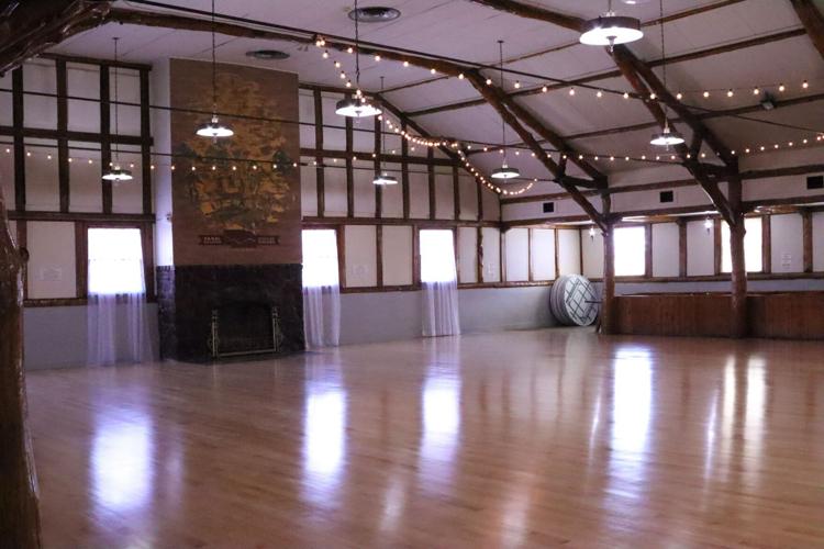 Oak Ballroom holds open house