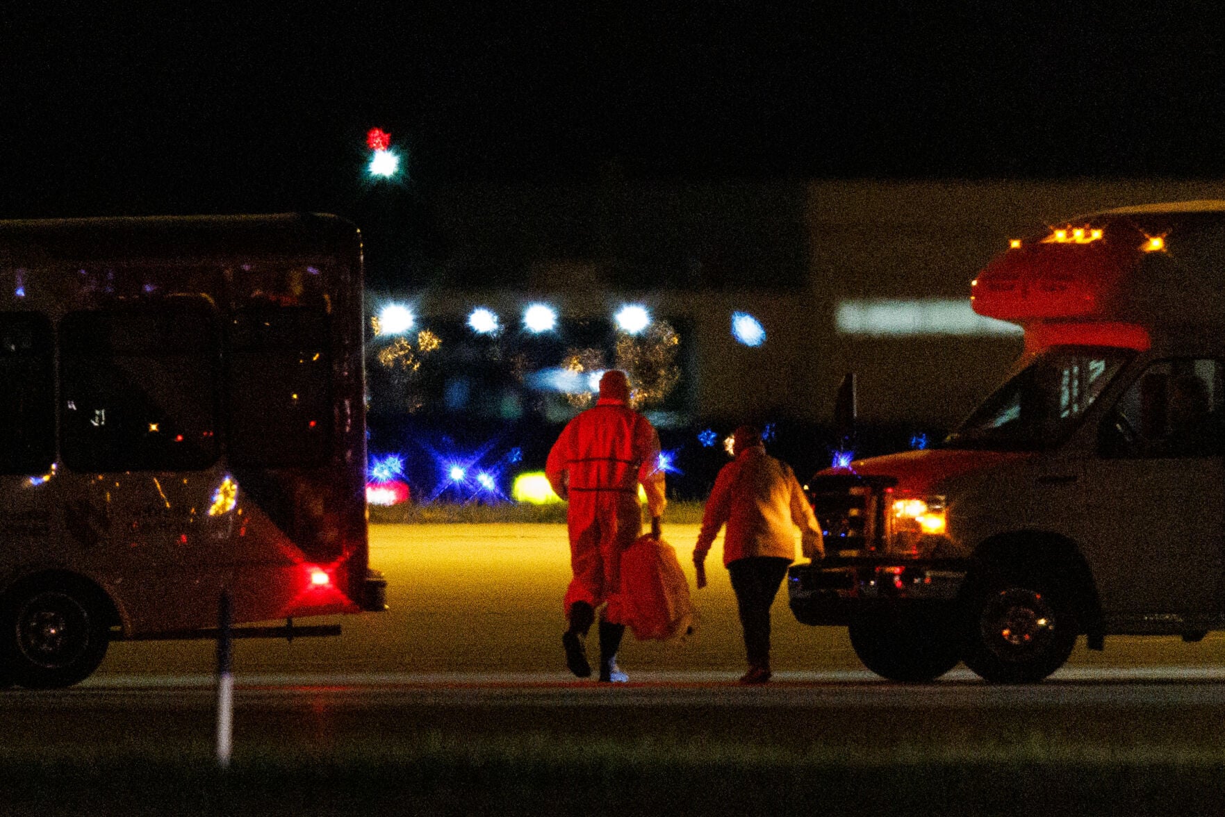 Photos: Plane carrying passengers of the cruise ship MV Hondius arrives ...