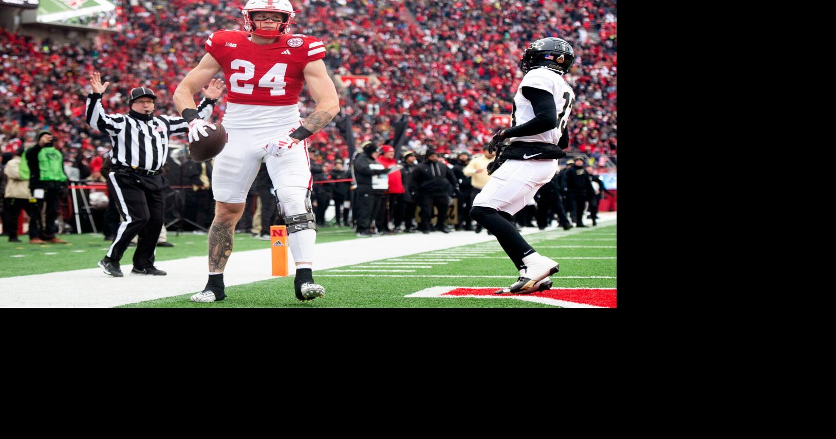 UTEP at Nebraska: Game predictions, over/unders