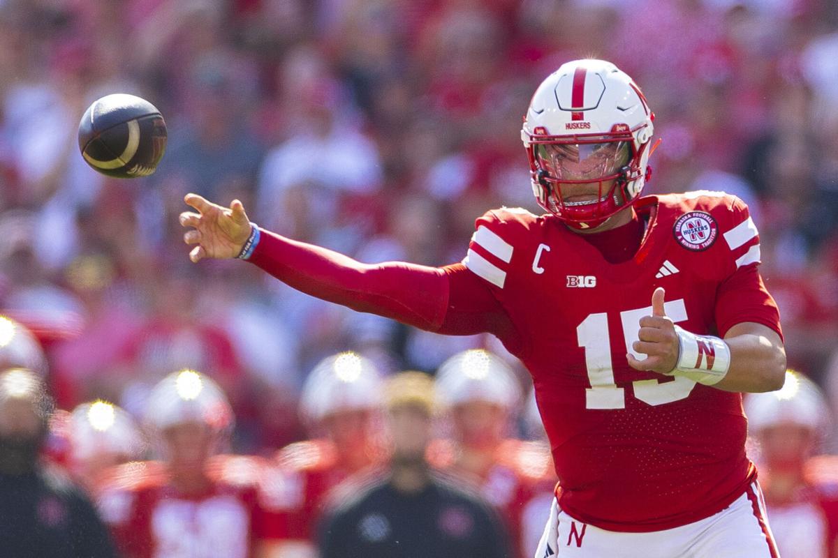 How Dylan Raiola finds Nebraska's 'hot hand' during games