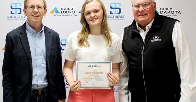 Columbus' Alexandra Graham receives scholarship in SD