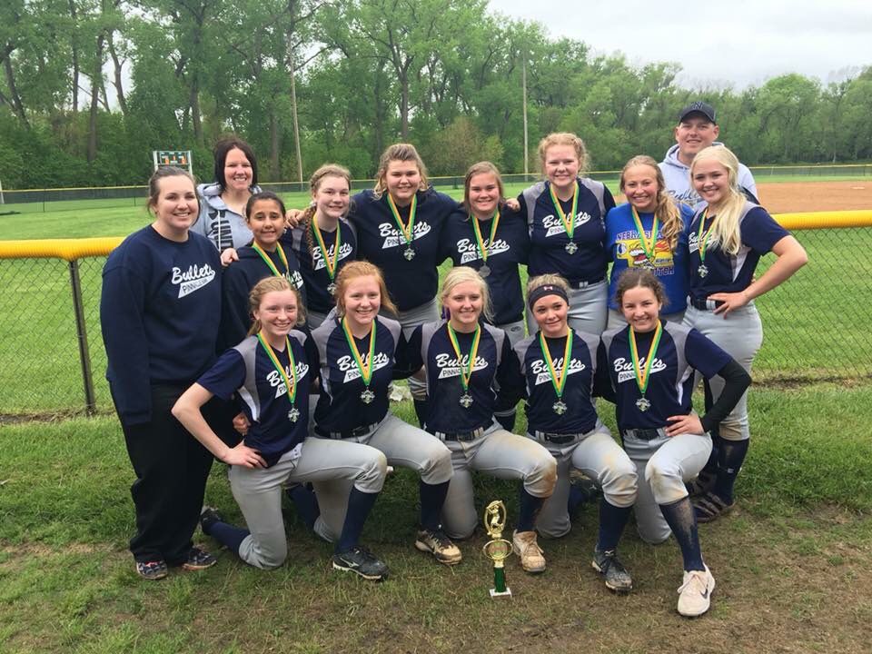 Columbus Bullets softball team takes second place in Norfolk tournament
