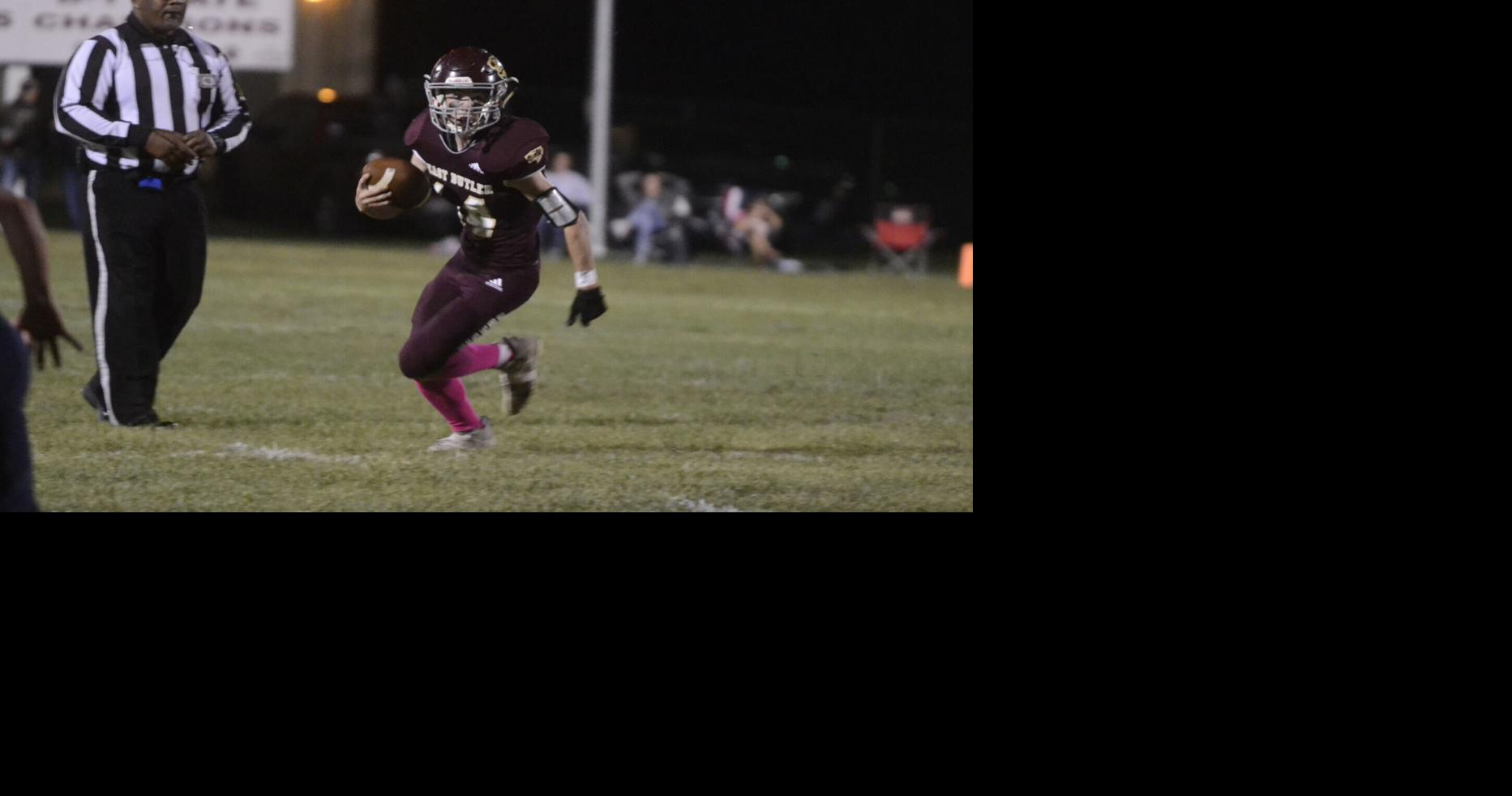 Area football: Tigers snap 16-game losing streak, Huskies defeat Mead