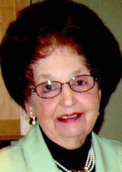 Evelyn "Evie" Dvorak