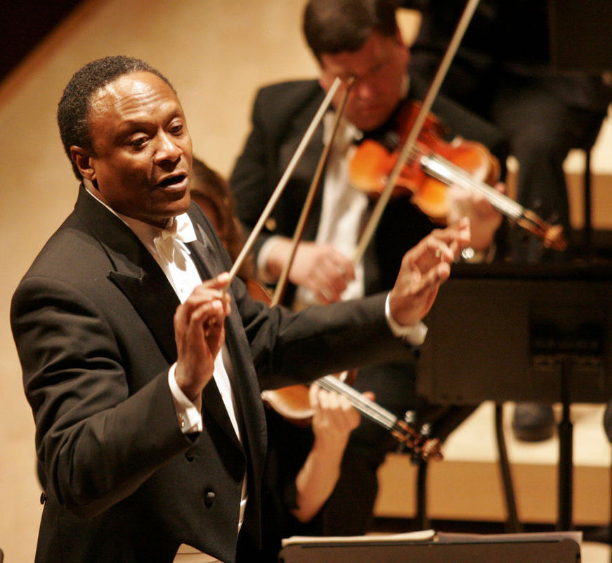 Omaha Symphony performing in Columbus