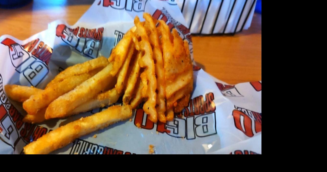 Fries on the side: Big 10 Sports Bar and Grill