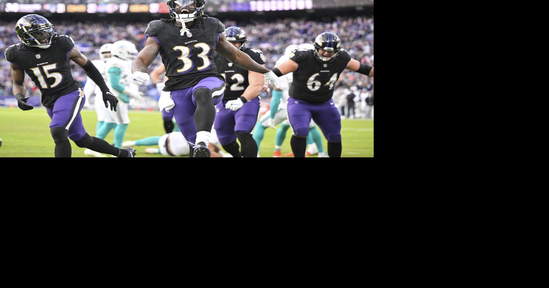 Ravens pound Dolphins, win AFC's No. 1 seed