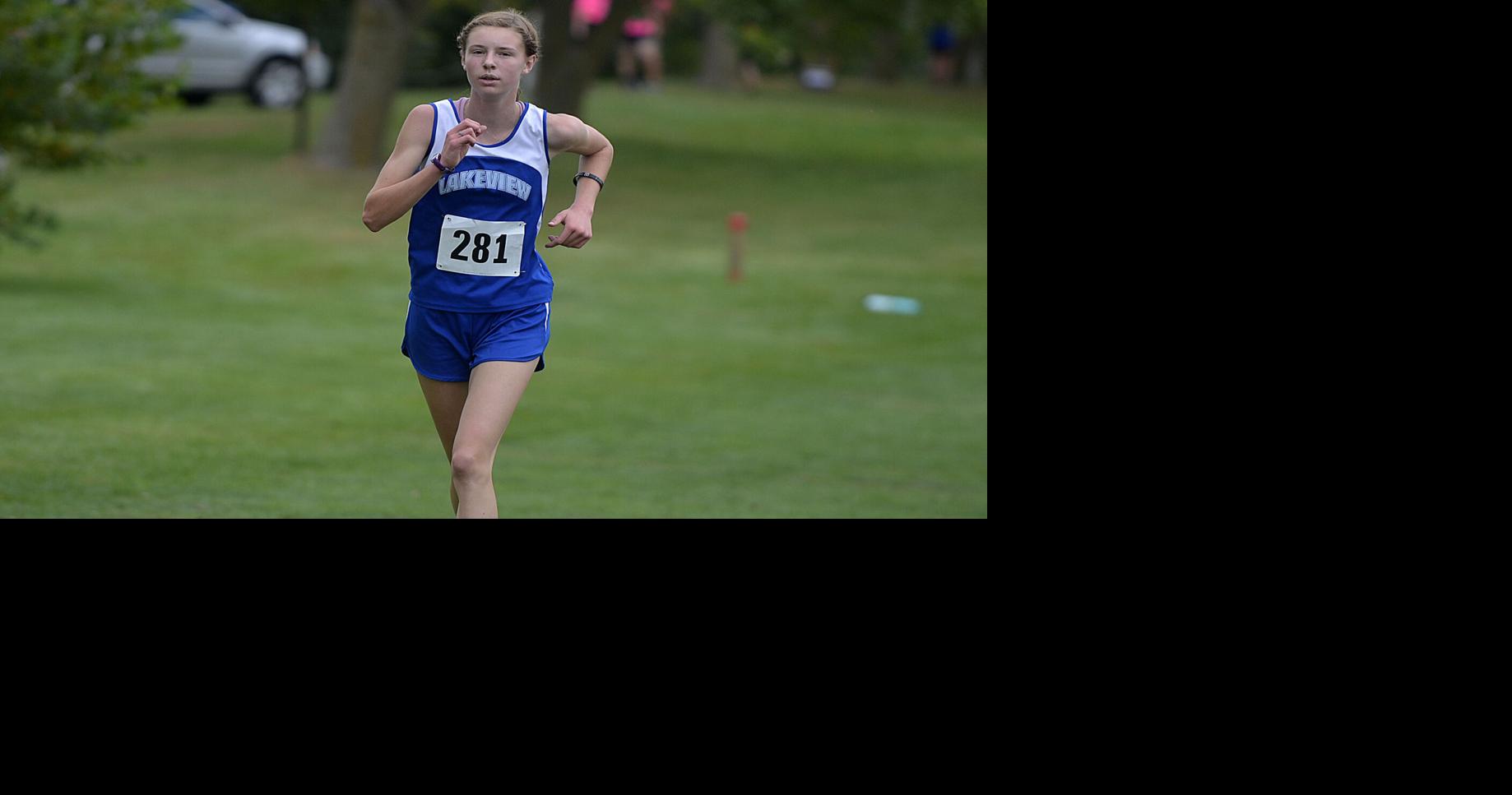 Dave Licari leads young Lakeview cross country team into new season