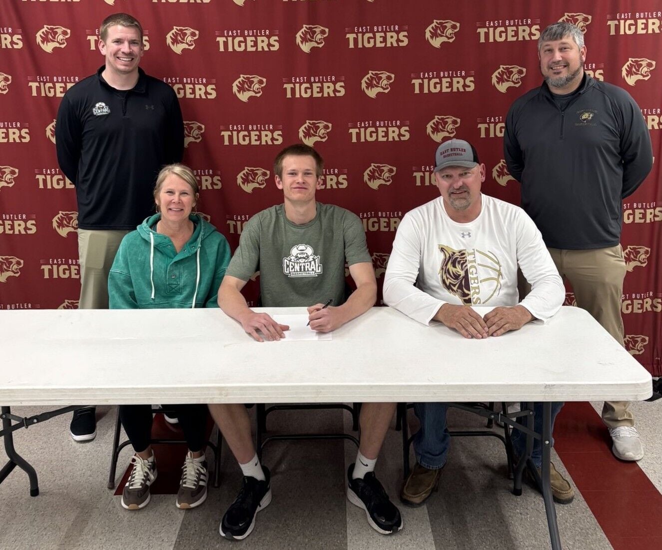 East Butler's Brody Johnson signs with CCC basketball