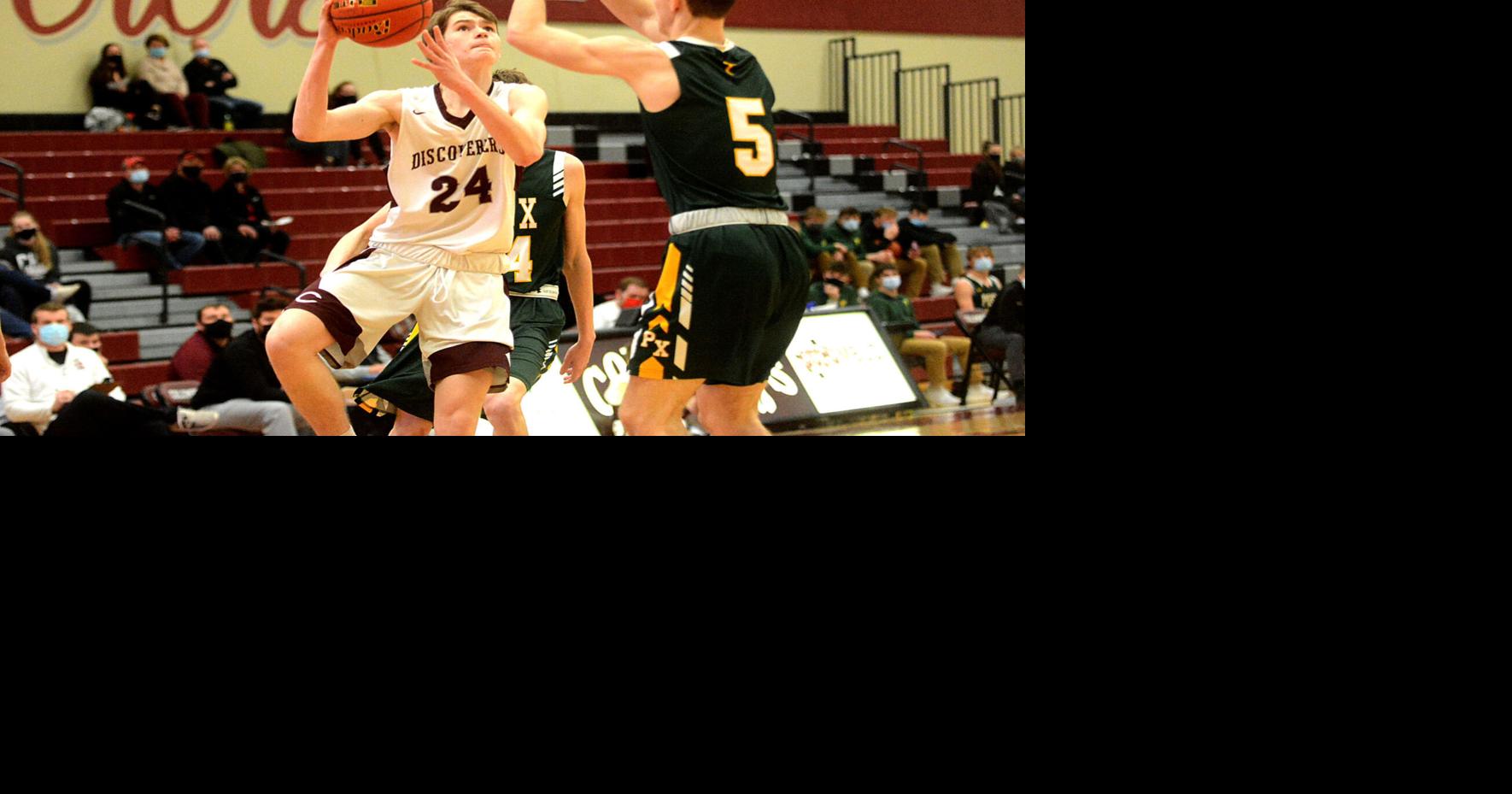 Thunderbolts strike CHS boys