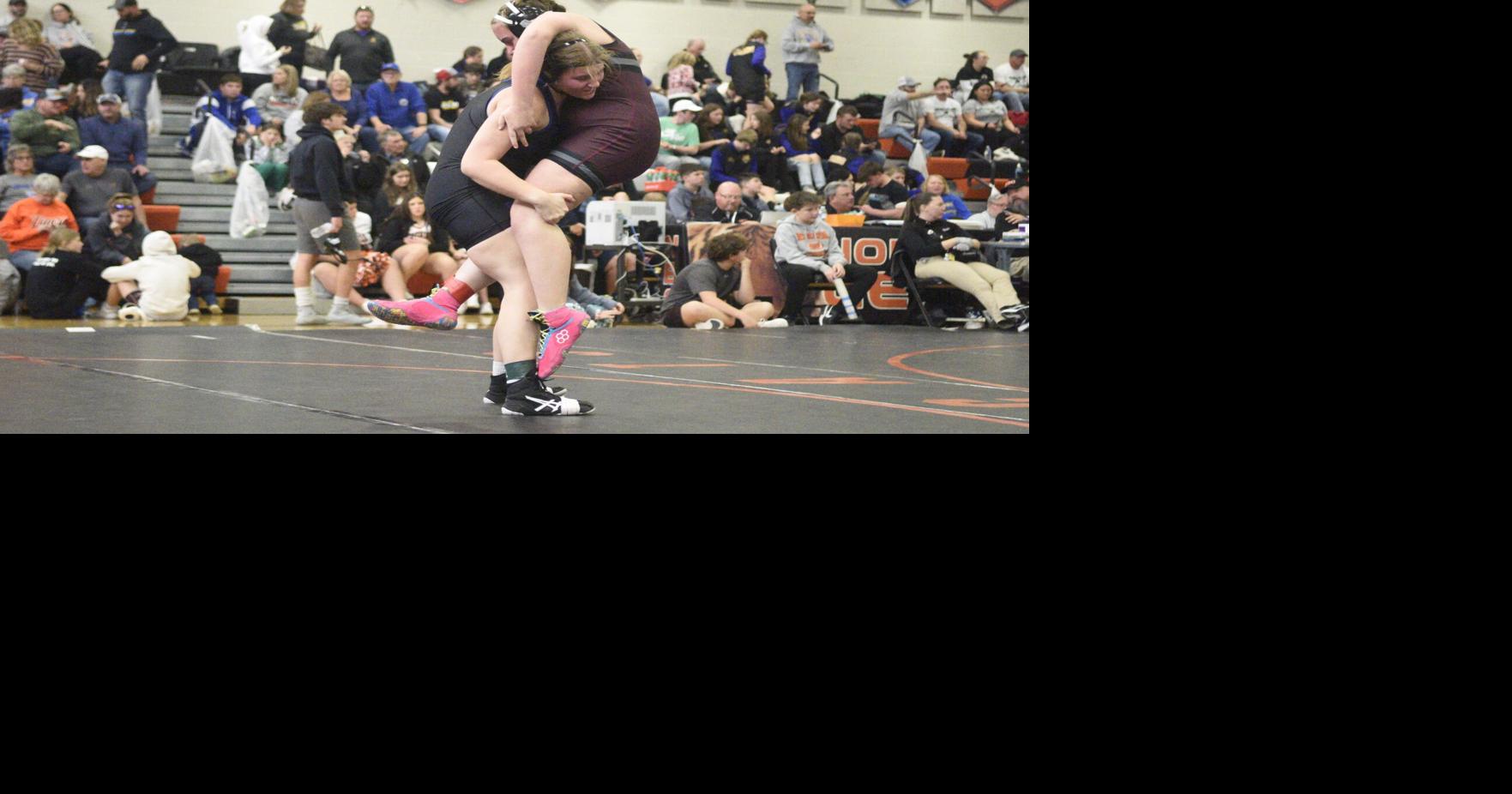 Turpitt, Kasik and Eickmeier advance to district meet for Blue River