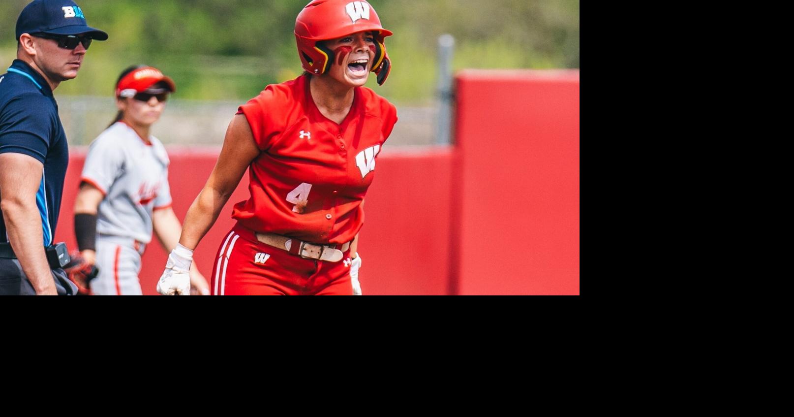 Ava Kuszak transfers to Nebraska softball