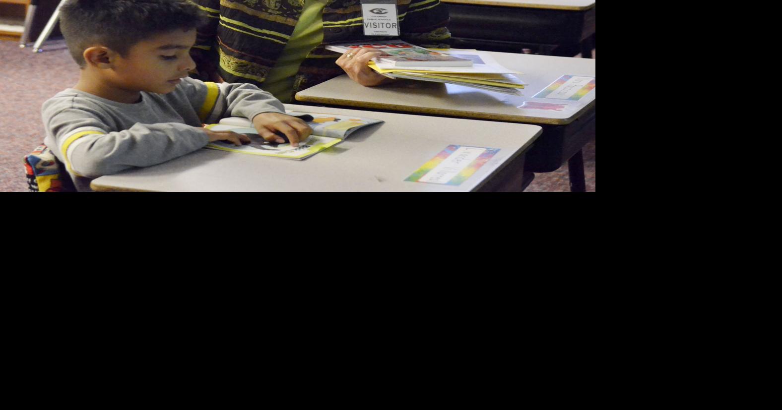 Senators sit in on Emerson Elementary classes